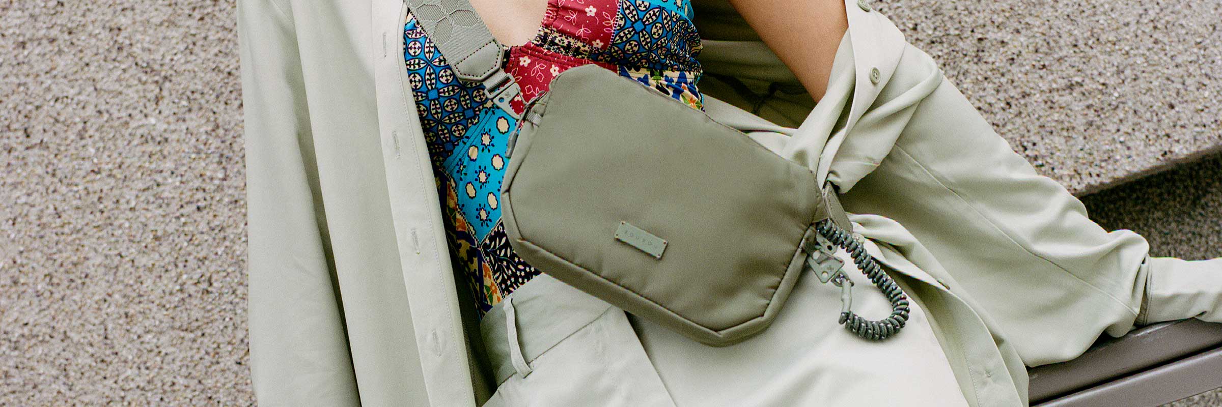 Modular Crossbody & Shoulder Bags in different colors | XOUXOU