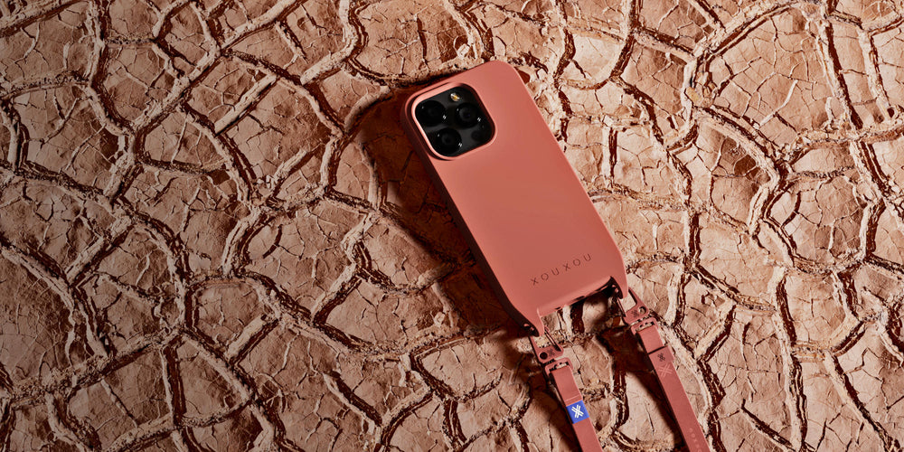 Phone cases with straps for iPhone | XOUXOU®