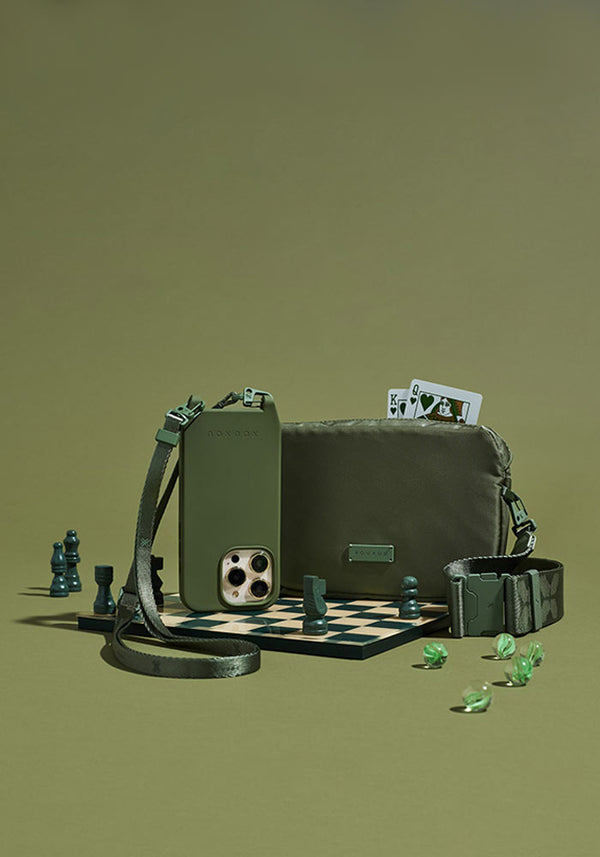 Phone cases with straps for iPhone | XOUXOU®
